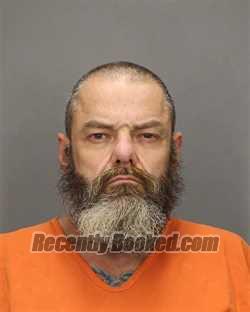 Recent Booking / Mugshot for RAYMOND C HAMILTON in Salem County, New Jersey