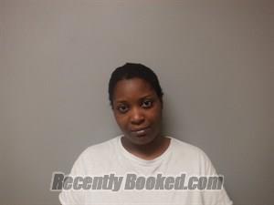 Recent Booking / Mugshot for Sequila Minette Thompson in Craighead ...
