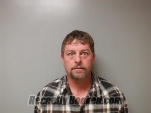 Recent Booking / Mugshot for Dustin Lee Clouse in Craighead County ...