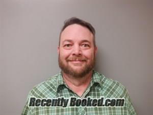 Recent Booking / Mugshot for Jeremy Ryan Bounds in Craighead County ...
