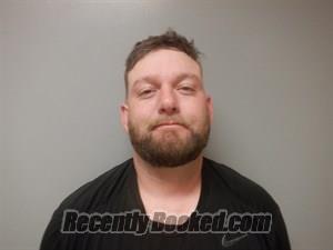 Recent Booking / Mugshot for Garrett Neil Justis in Craighead County ...