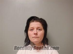 Recent Booking / Mugshot for Courtney Elizabeth Mcgee in Craighead ...