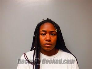 Recent Booking / Mugshot for Breauna Janae Moore in Craighead County ...