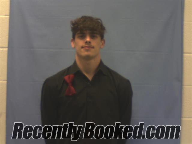 Recent Booking / Mugshot for DYLAN CHASE BARLOW in Crawford County ...