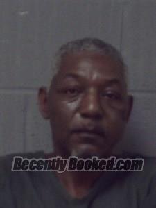 Recent Booking / Mugshot for Willie Dewayne Fuller in Crittenden County ...