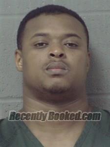 Recent Booking / Mugshot for Lajarvis Jerell Jackson in Crittenden ...