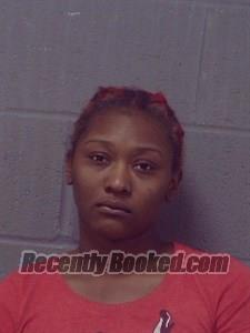 Recent Booking / Mugshot for Aaliyah Thompson in Crittenden County ...
