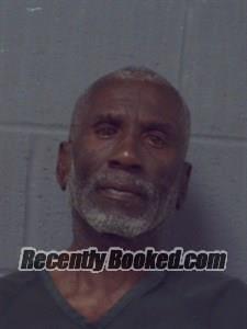 Recent Booking / Mugshot for Lee Curtis Pointer in Crittenden County ...
