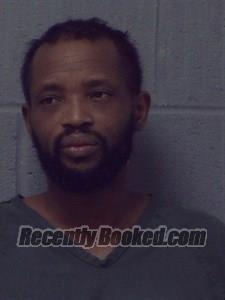 Recent Booking / Mugshot for Renardo Jermaine Randall in Crittenden ...