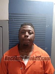 Recent Booking / Mugshot for Dexter Deshun Walker in Dallas County ...