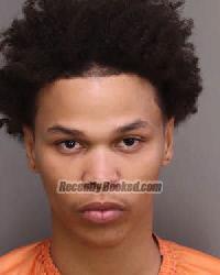 Recent Booking / Mugshot for ANDRE MALACHI LYNCH in Florence County ...
