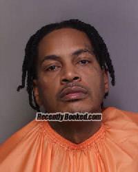 Recent Booking / Mugshot for TRAVIS MACK in Florence County, South Carolina