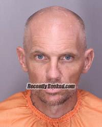 Recent Booking / Mugshot for TRAVIS SHAWN OWENS in Florence County ...