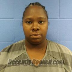 Recent Booking / Mugshot for LASONYA DAREESE TAYLOR in Faulkner County ...