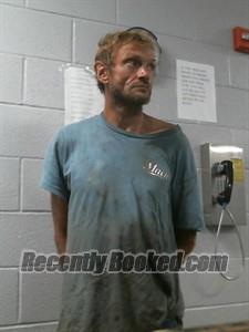 Recent Booking / Mugshot for Christopher Lynn Beavers in Franklin ...
