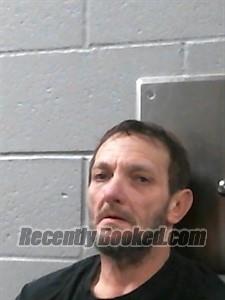 Recent Booking / Mugshot for Aaron Dale Privett in Franklin County ...