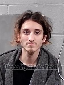 Recent Booking / Mugshot for David Austin Brockett in Franklin County ...