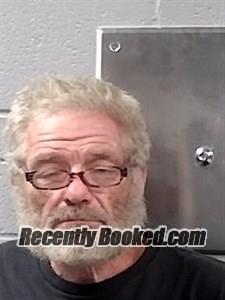 Recent Booking / Mugshot for Steven Andrew Bess in Franklin County ...