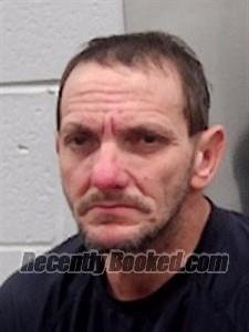 Recent Booking / Mugshot for Aaron Dale Privett in Franklin County ...