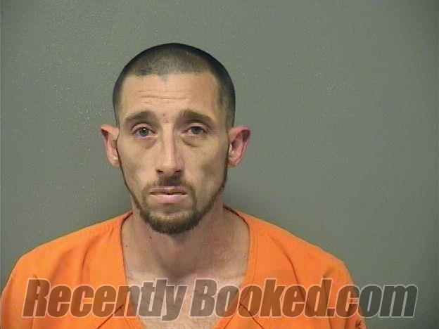 Recent Booking / Mugshot for CHRISTOPHER LEE EVANS in Garland County ...