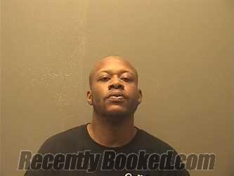 Recent Booking / Mugshot for BRYSON SHUNTAE FOREMAN in Garland County ...