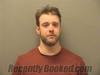 Recent Booking / Mugshot for BRENTLY OBRIEN GREEN in Garland County ...