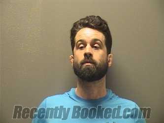 Recent Booking / Mugshot for ZACHARY JONATHAN KISER in Garland County ...