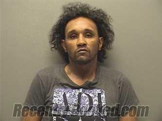 Recent Booking / Mugshot for CARLOS DEWAYNE MOORE in Garland County ...