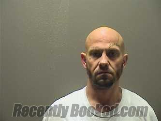 Recent Booking / Mugshot for BRANDON KYLE ROBERTS in Garland County ...