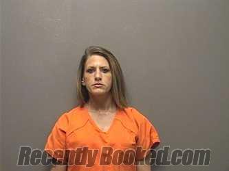 Recent Booking / Mugshot for LEIGH ALEXANDRA SINCLAIR in Garland County ...