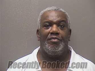 Recent Booking / Mugshot for RAMAD CARTEZ SMITH in Garland County, Arkansas