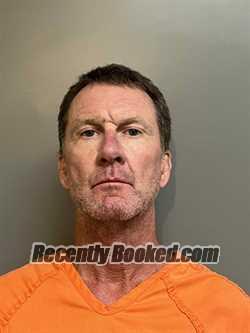 Recent Booking / Mugshot for Robert Angstadt in Georgetown County ...
