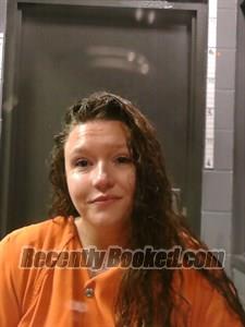 Recent Booking / Mugshot for Erin LYNN NEWBERRY in Johnson County, Arkansas