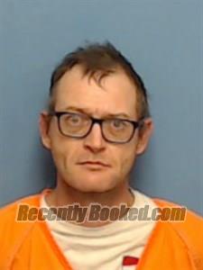 Recent Booking / Mugshot for Kenny Wayne Cornett in Madison County ...