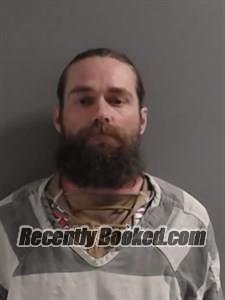 Recent Booking / Mugshot for Derek WESLEY DUCKWORTH in Marion County ...