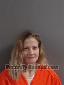 Recent Booking / Mugshot for Heather KATHLEEN MCCRACKEN in Marion County, Arkansas
