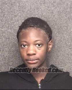 Recent Booking / Mugshot for MAKAYLA SIMMONS in Horry County, South ...