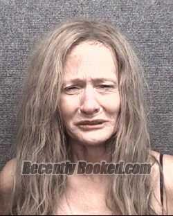 Recent Booking / Mugshot for APRIL DIANE SMITH in Horry County, South ...