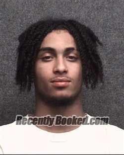 Recent Booking / Mugshot for DEVONTE LEON BROWN in Horry County, South Carolina