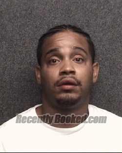 Recent Booking / Mugshot for DERRICK DESHAWN FISCHER in Horry County ...
