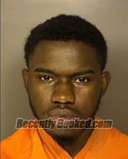 Recent Booking / Mugshot for KENTRELL O'NEIL SMITH in Horry County ...
