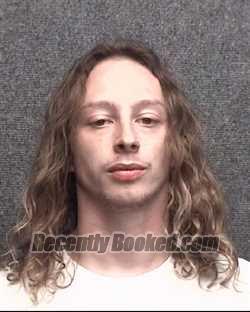 Recent Booking / Mugshot for HUNTER ALAN RADFORD in Horry County, South ...