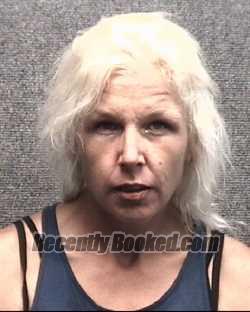 Recent Booking / Mugshot for MICHELLE LYNN CRUTCHMAN in Horry County ...