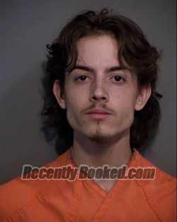 Recent Booking / Mugshot for PEYTON BLAKE KNOX in Horry County, South ...