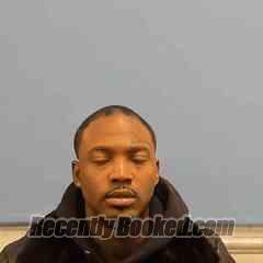 Recent Booking / Mugshot for LAKENDRICK STEWARD in St Francis County ...