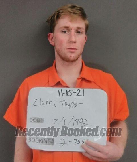 Recent Booking / Mugshot for Taylor Lee Clark in Sebastian County, Arkansas