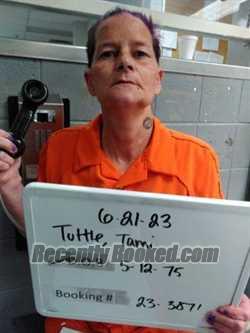 Recent Booking / Mugshot for TAMI Deanne TUTTLE in Sebastian County ...