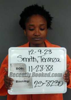 Recent Booking / Mugshot for Teronza Laree Smith in Sebastian County ...