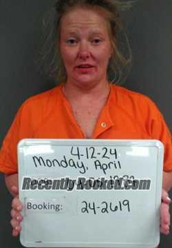 Recent Booking / Mugshot for April Ann Monday in Sebastian County, Arkansas