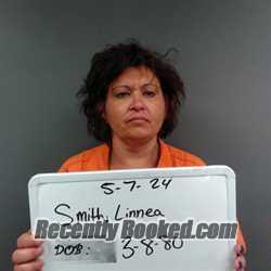 Recent Booking / Mugshot for LINNEA DAWN SMITH in Sebastian County ...